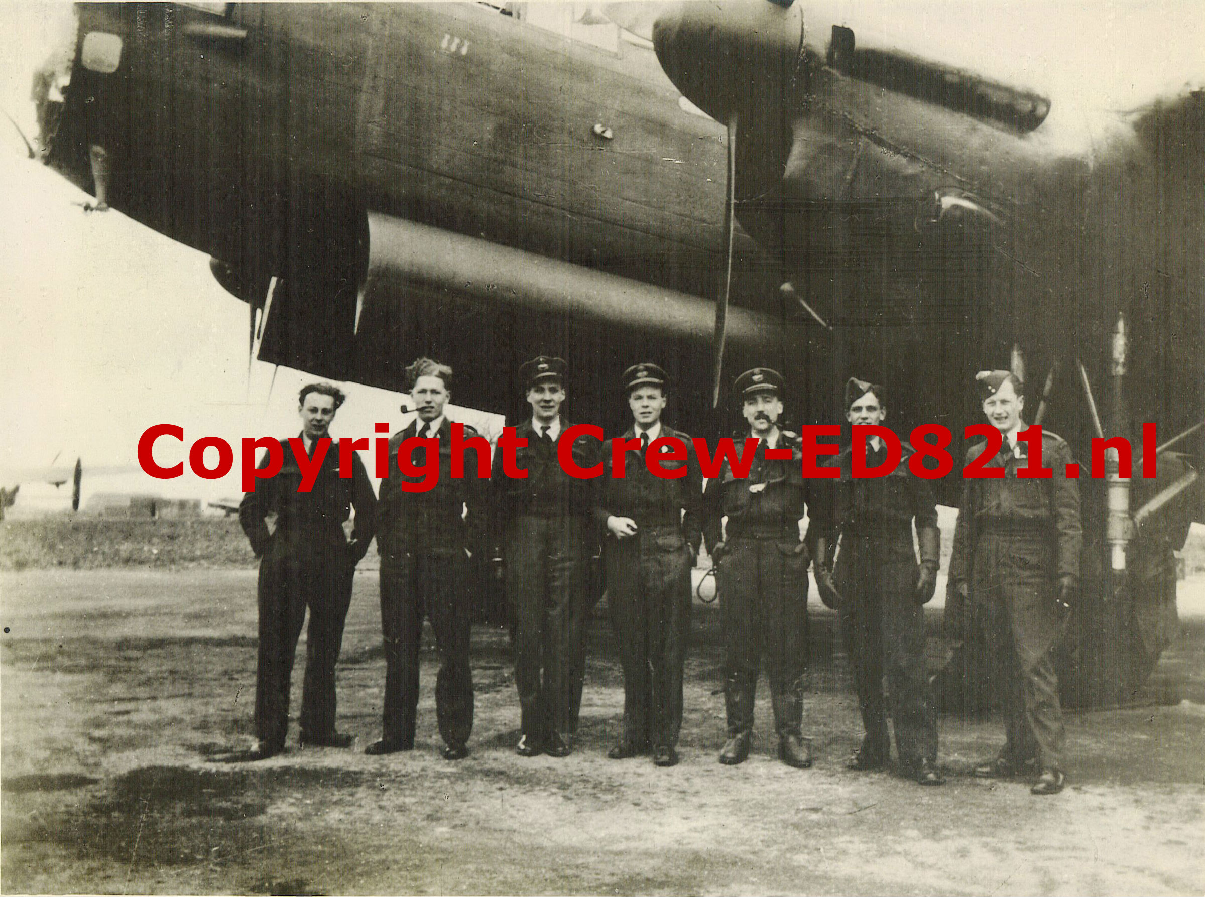 The crew – The crew of the ED821